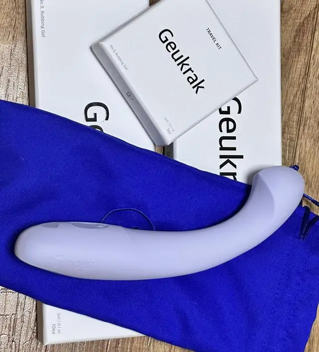 자기만의방 - AROOO